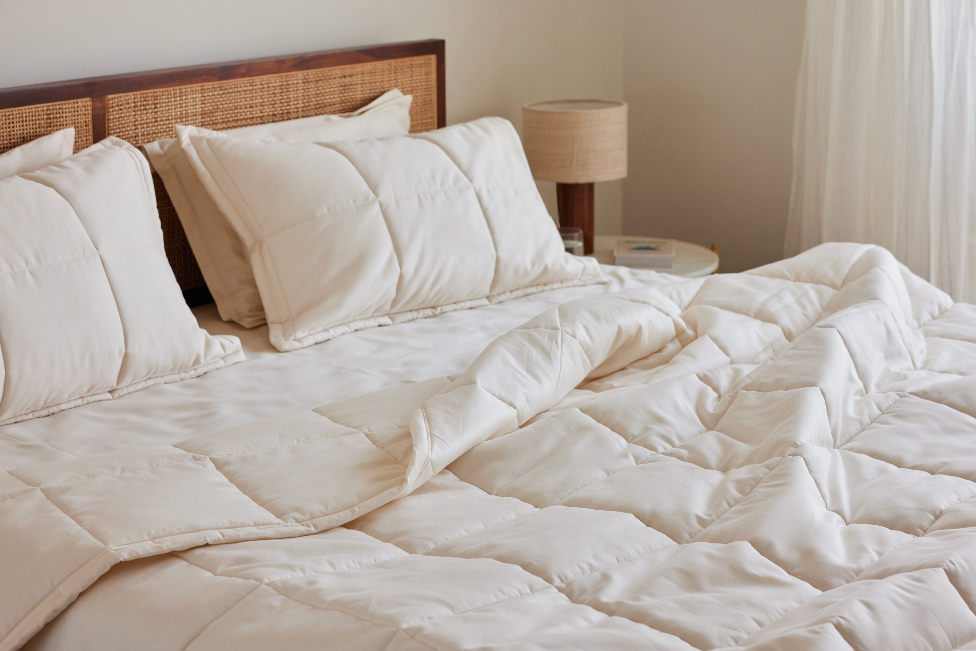 Luxe Sateen Box Comforter Set, Natural – Fleck